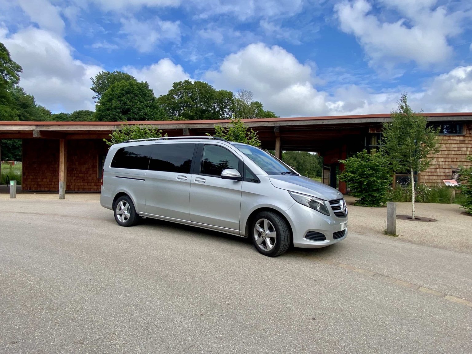 VIP Derby Chauffeur & Executive Airport Transfers - A52 Executive Cars